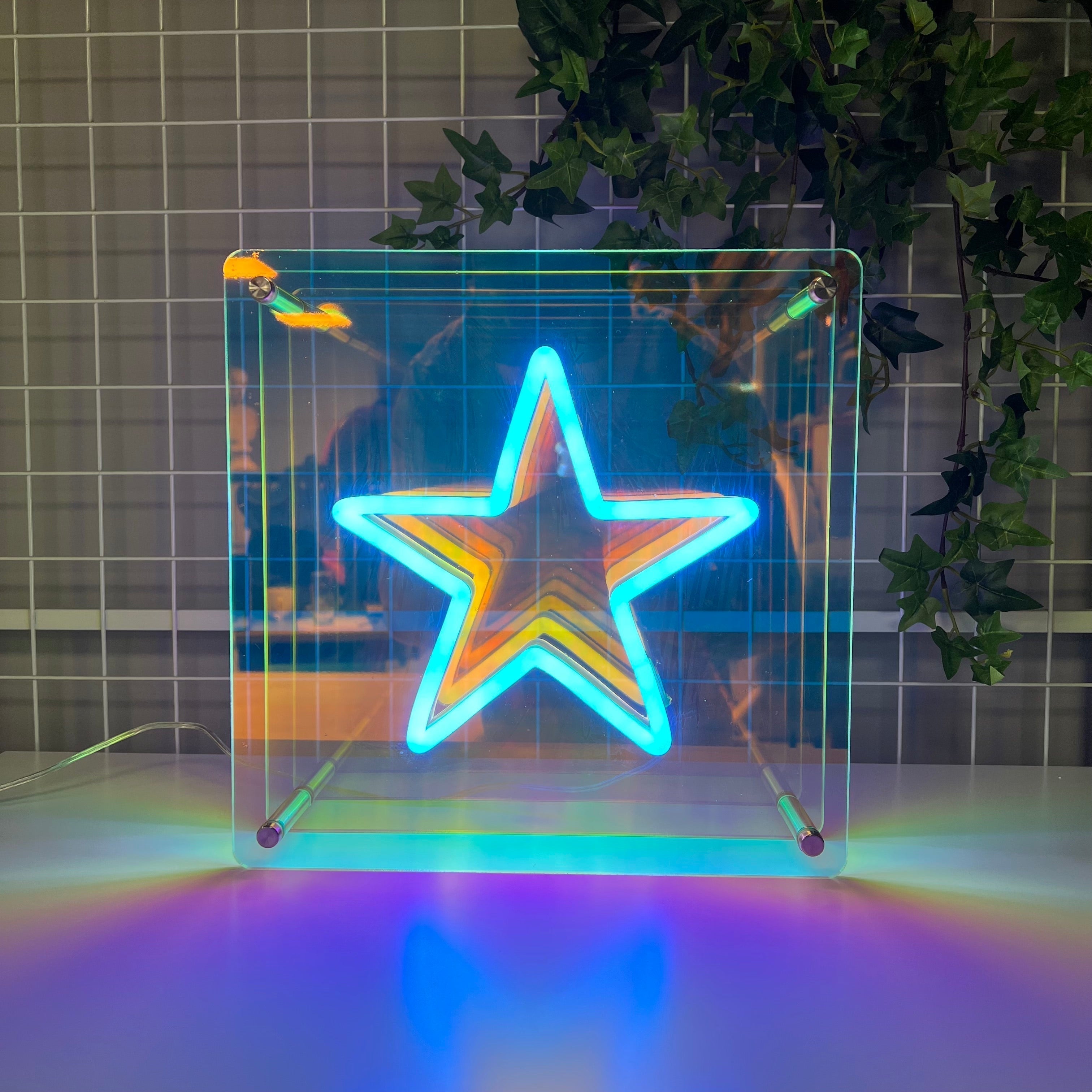 "INFINITY STAR" LED NEONSKILT. Stående. – Royalneon.no