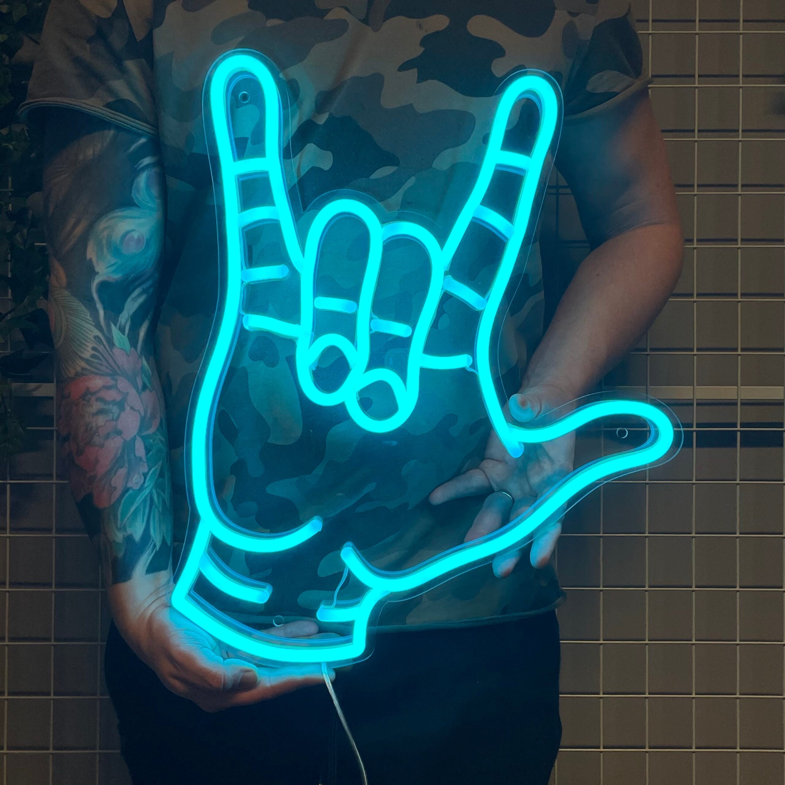 "Rock hand" LED NEONSKILT. – Royalneon.no